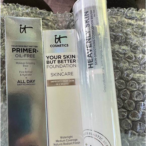 it cosmetics | Makeup | It Cosmetics Set | Poshmark